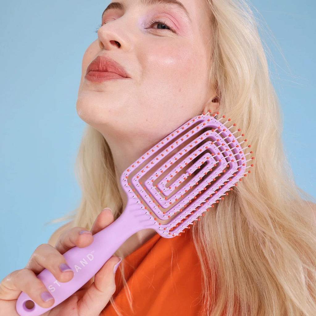 STRAAND The Mane Master Wet-To-Dry Detangler Brush – Oz Hair and Beauty